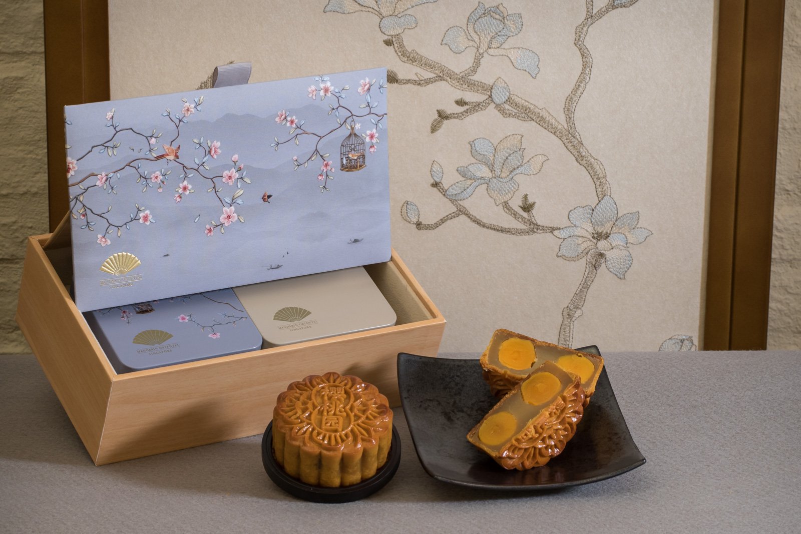 Why are mooncakes so expensive? - Seedly